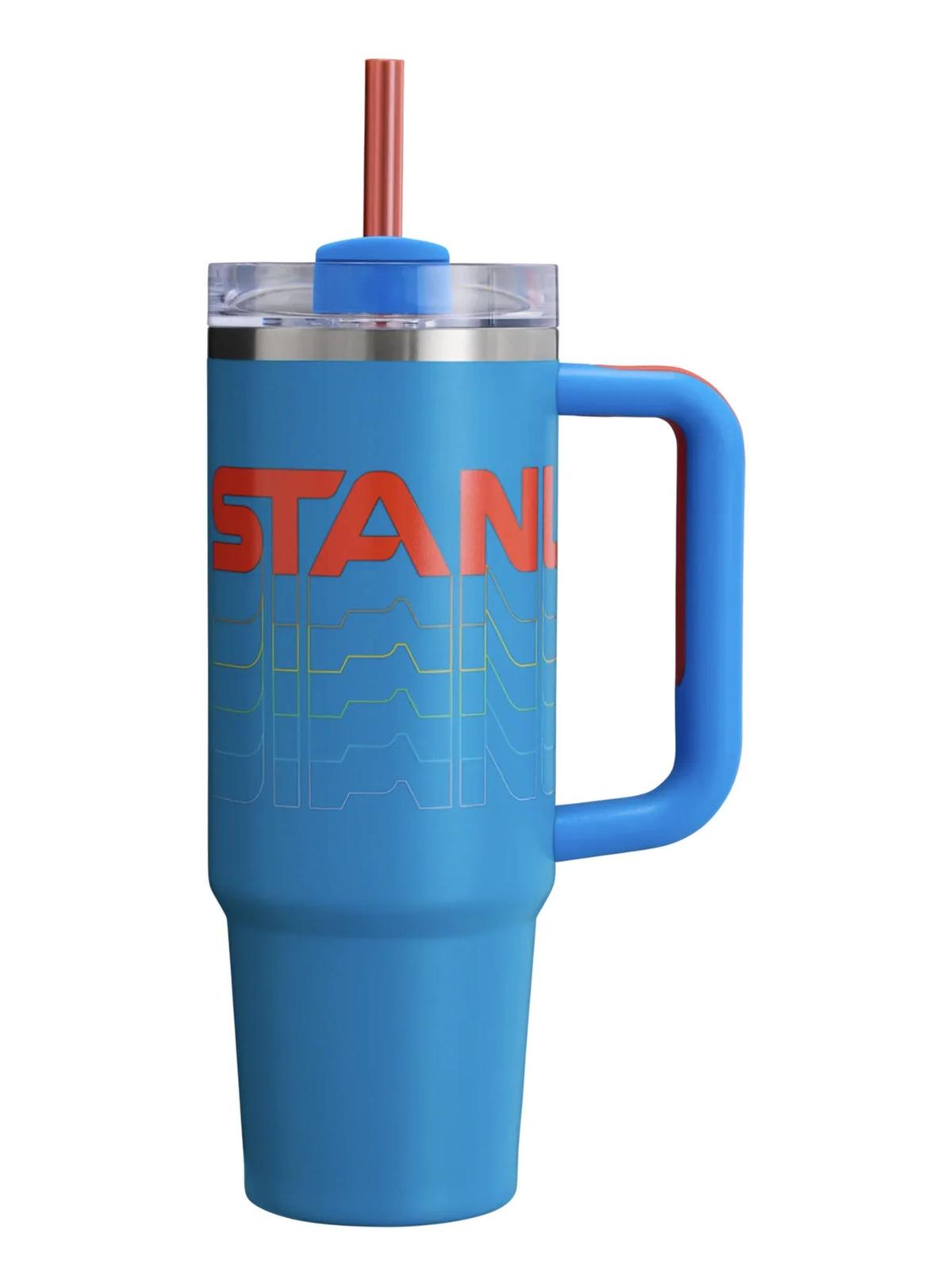 Vaso Térmico Quencher H2.0 Adventure Azure Reverb 887 ml Stanley | Paris.cl