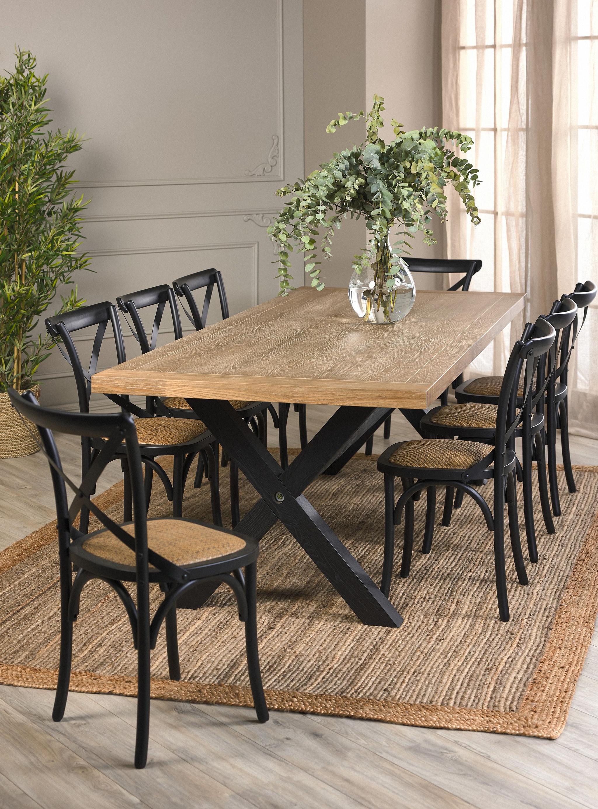 Juego Comedor Pamela 8 Sillas Negro Sarah Miller | Paris.cl